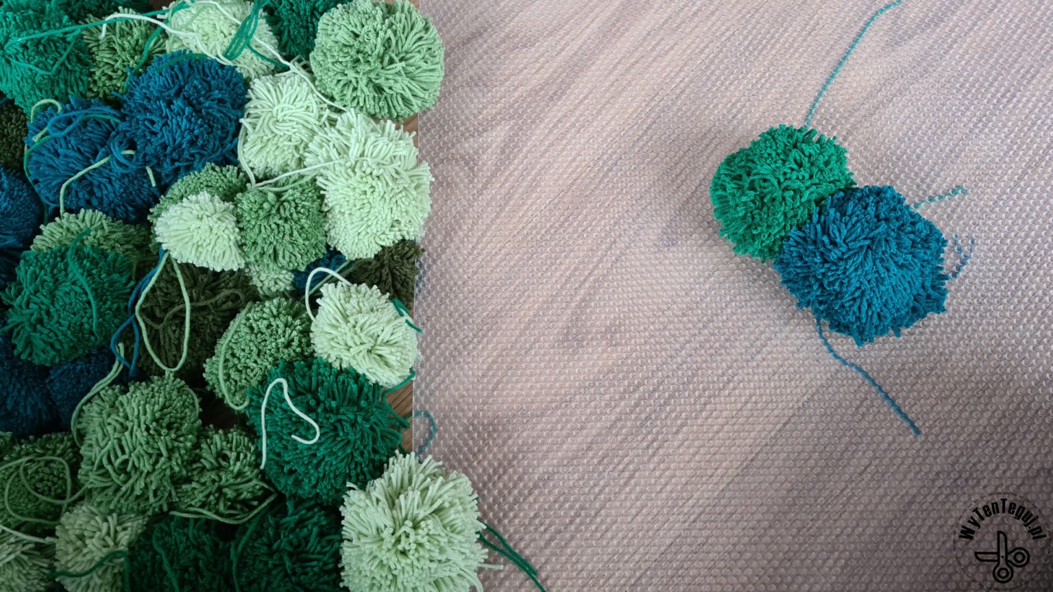 How to make the pom pom rug? - WyTenTeguj