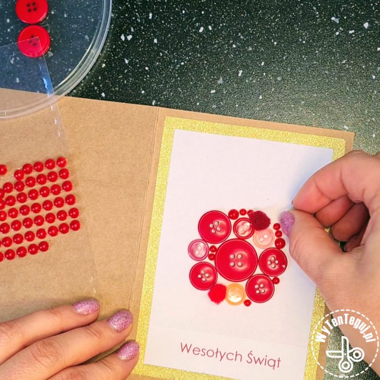How to make Christmas card using buttons - WyTenTeguj