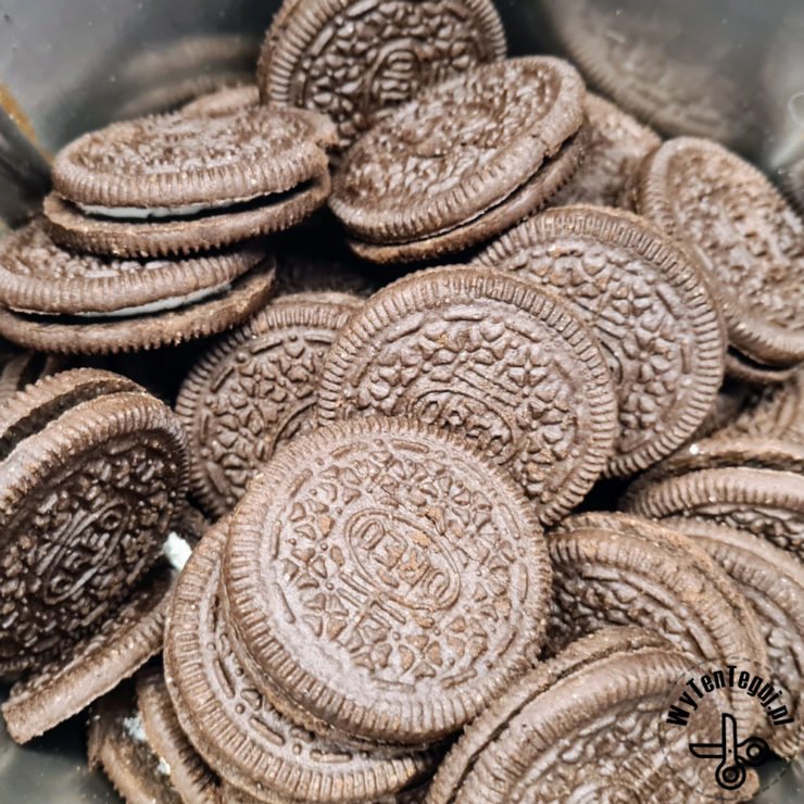 Pyszne cake popsy z ciastek Oreo, bez pieczenia ;) - WyTenTeguj
