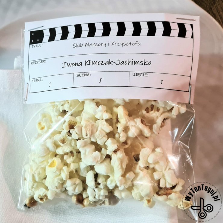Movie theme wedding place cards with popcorn - free template